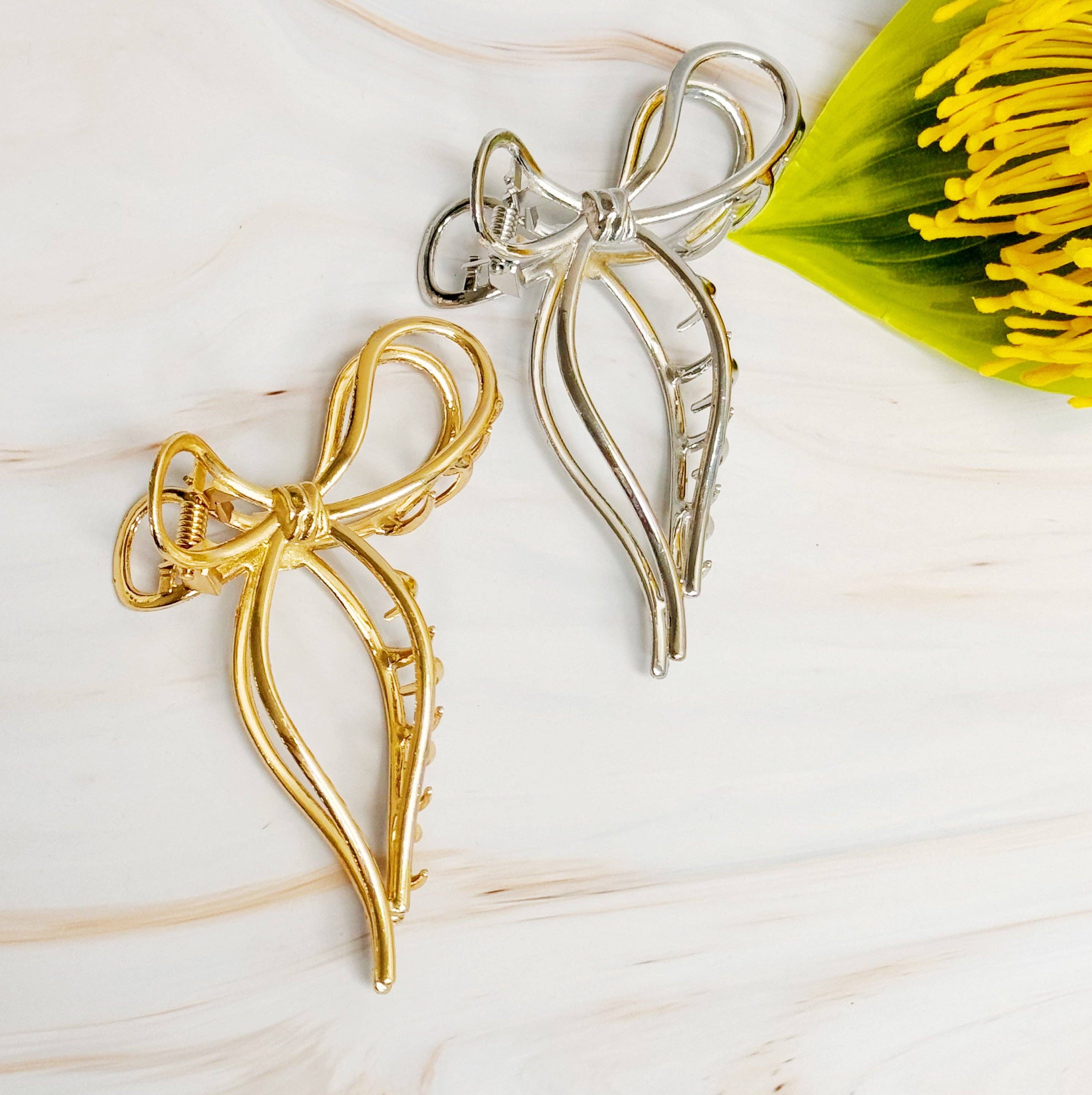 Annie Metal Bow Hair Claw Set Of 2 – Lena Jane + Company